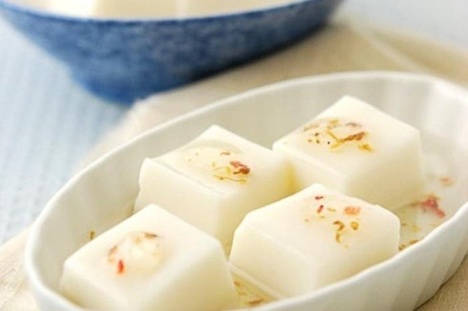 Afternoon Tea and Dessert Tour on the Huaihai Road in Shanghai - Detailed Breakdown of the Itinerary