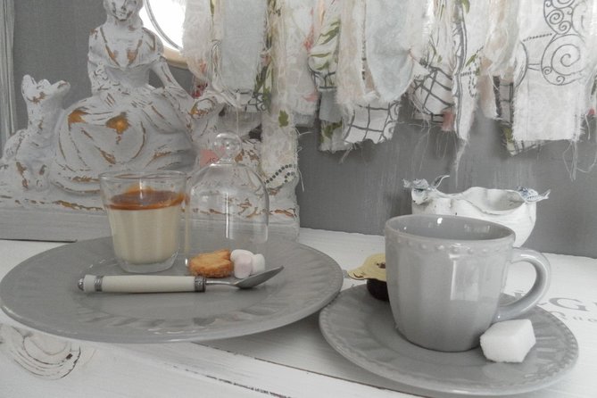 Afternoon Tea in the Shabby Caravan - Location and Meeting Points