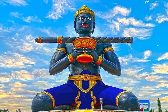 Afternoon tour to Original Bamboo train. Bat cave. Killing cave - In The Sum Up