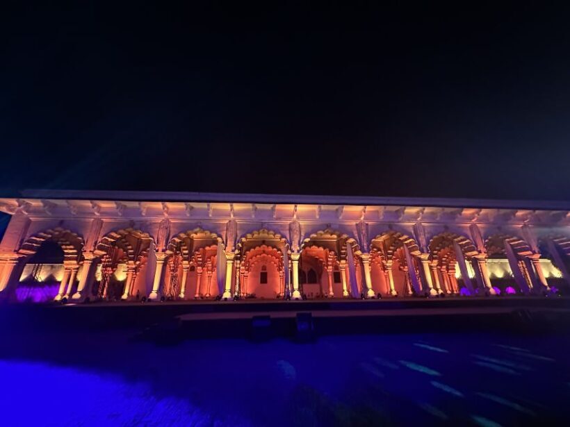 Agra: Agra Fort and Taj Mahal Guided Tour with Tickets - FAQ