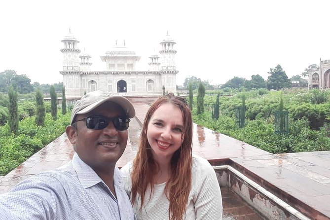 Agra Chaupaati Food Trail from Delhi - FAQ