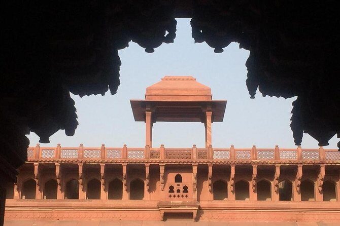 Agra Day tour by Train- Shatabdi train from Delhi & Gatimaan Agra - An In-Depth Look at This Agra Day Trip