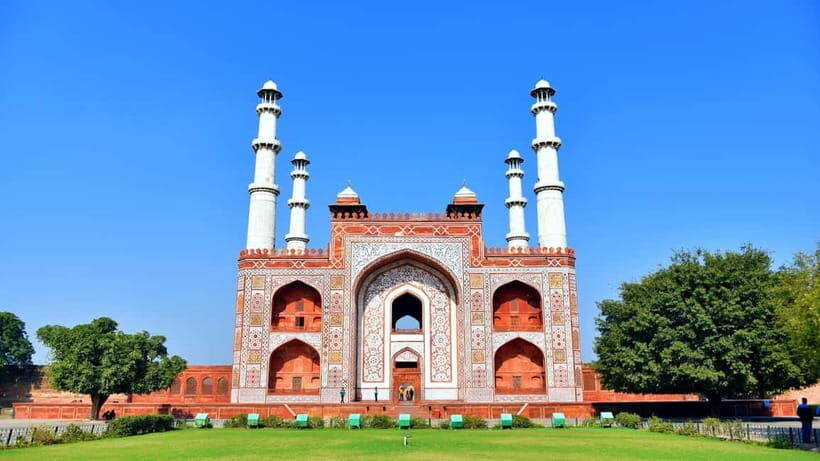 Agra: Day Tour to Tomb of Akbar, Baby Taj, Mehtab and more - What to Bring and Practical Tips