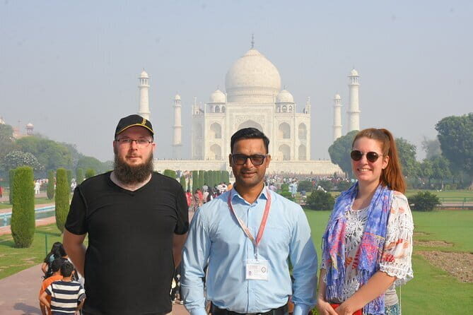Agra: Fast-Track Taj Mahal Entry Ticket + Optional Guided Tour - What Does the Ticket Include?