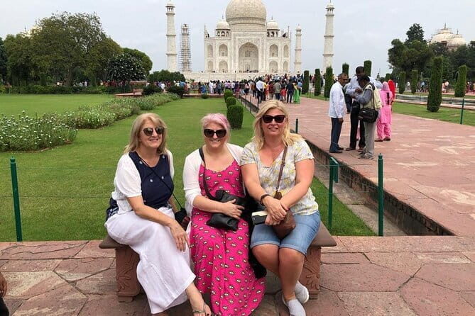 Agra Full Day City Tour with Walking Tour at Spice Market - Who Should Consider This Tour?