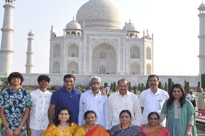 Agra Full-day Local Tour with Taj Mahal, Agra Fort and Mehtab Bagh - The Experience of the Guide and Transportation