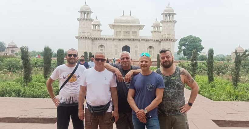 Agra : Full Day Sightseeing Tour Of Agra With Guide only - Detailed Breakdown of the Itinerary