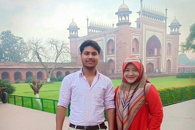 Agra Historical City Tour By Car - Key Points