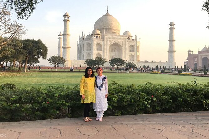 Agra Local Sightseeing Tour - Why the Guides Make a Difference