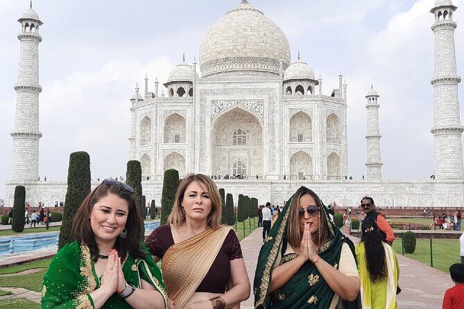 Agra & Mathura-Vrindavan: Taj, Red Fort & Spiritual 2-day tour - FAQ