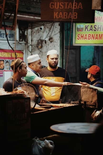 Agra: Old Agra Market & Street Food Tour by Tuk-Tuk - The Value of This Tour