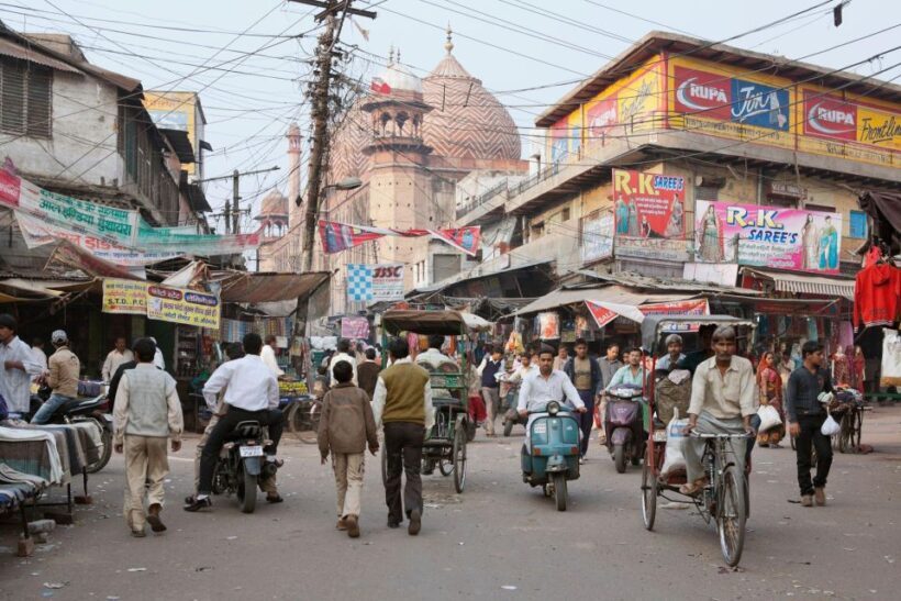 Agra: Old City & Street Food Tour with Vechicle Choice - Key Points