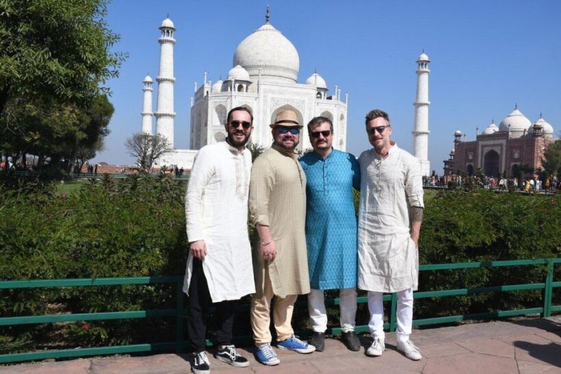 Agra: Private Full-Day Sightseeing Tour by Tuk-Tuk or Cab - Key Points