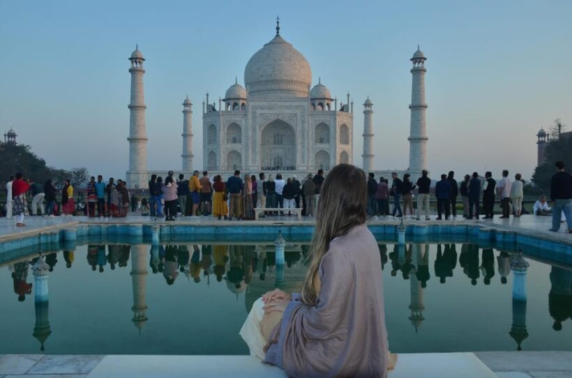 Agra: Private Taj Mahal Photoshoot with Entry Ticket - The Experience: What to Expect from Start to Finish