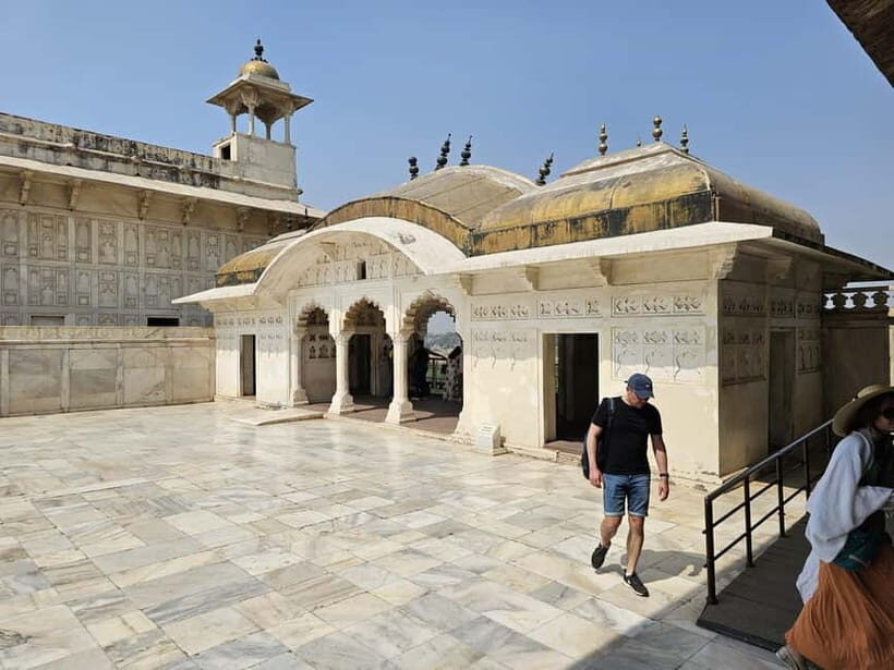 Agra Sightseeing Tour Day Trip With Tuk Tuk & Tour Guide - Key Points
