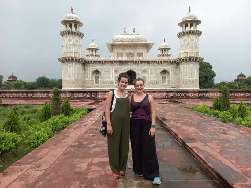 Agra: Skip-the-Line Private Taj Mahal & Agra Fort Day Trip - A Deep Dive into the Tour Experience