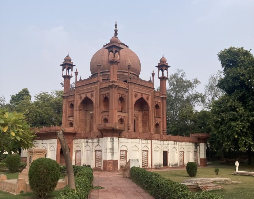 Agra: Skip-The-Line Taj Mahal & Agra Private Tour By Car - Who Should Consider This Tour?