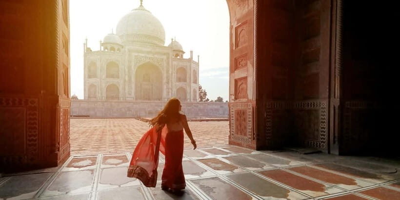Agra: Skip-The-Line Taj Mahal Sunrise & Agra Fort Tour - Visiting Agra Fort — A Mughal Marvel
