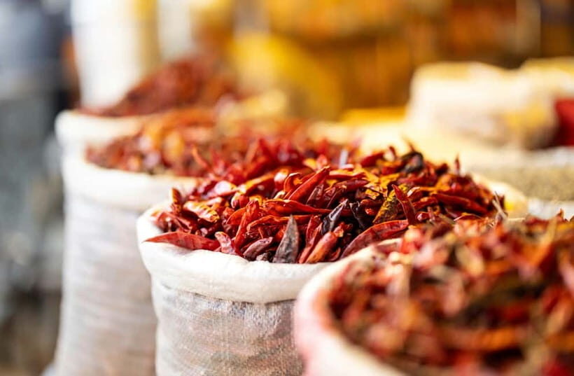 Agra: Sunrise Tajmahal Tour with Fort & Spice Market - Exploring Agra Fort: A Mughal Marvel