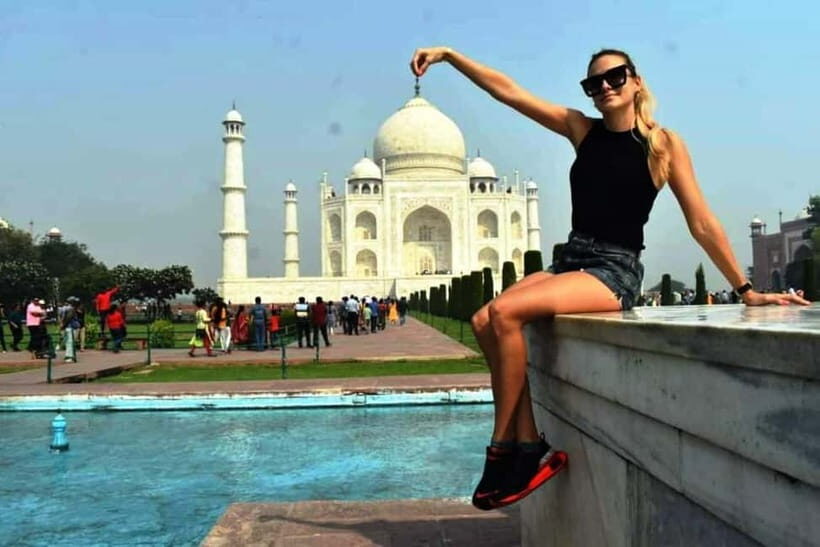 Agra : Taj Mahal & Agra Fort Sunrise Tour from Agra Same Day - Exploring Agra Fort: A Mughal Masterpiece