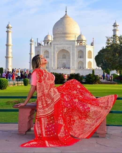 Agra: Taj Mahal & Agra Fort Tour in Traditional Attire - An Introduction to the Experience