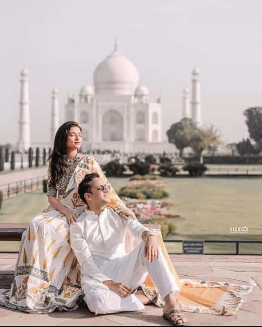 Agra: Taj Mahal & Agra Fort Tour in Traditional Attire - The Sum Up