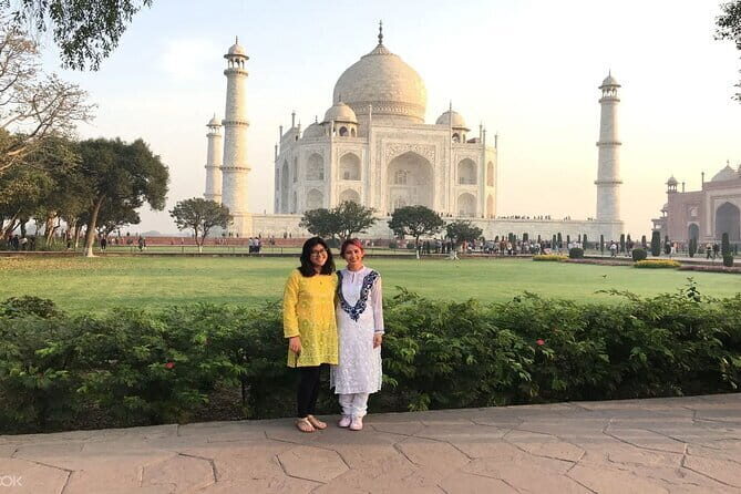 Agra: Taj Mahal and Agra Fort Private Guided Half-Day Trip - Authentic Experiences and Traveler Insights