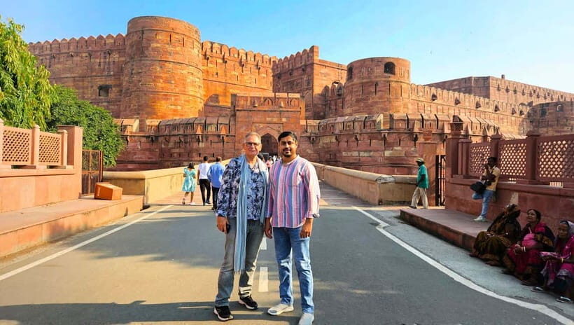 Agra: Taj Mahal and Agra Fort Skip-the-Line Guided Tour - A Closer Look at the Experience