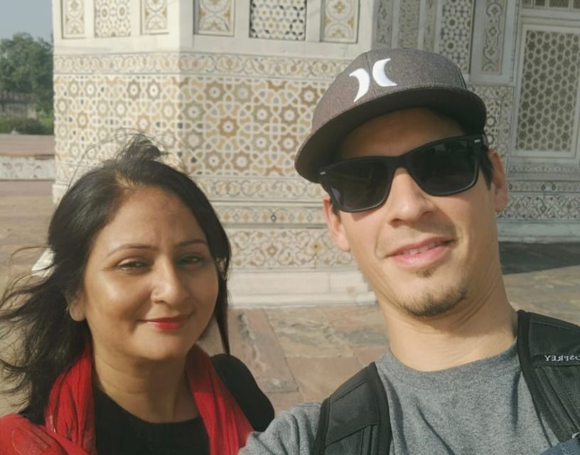 Agra: Taj Mahal and Agra fort Tour with guide - Key Points