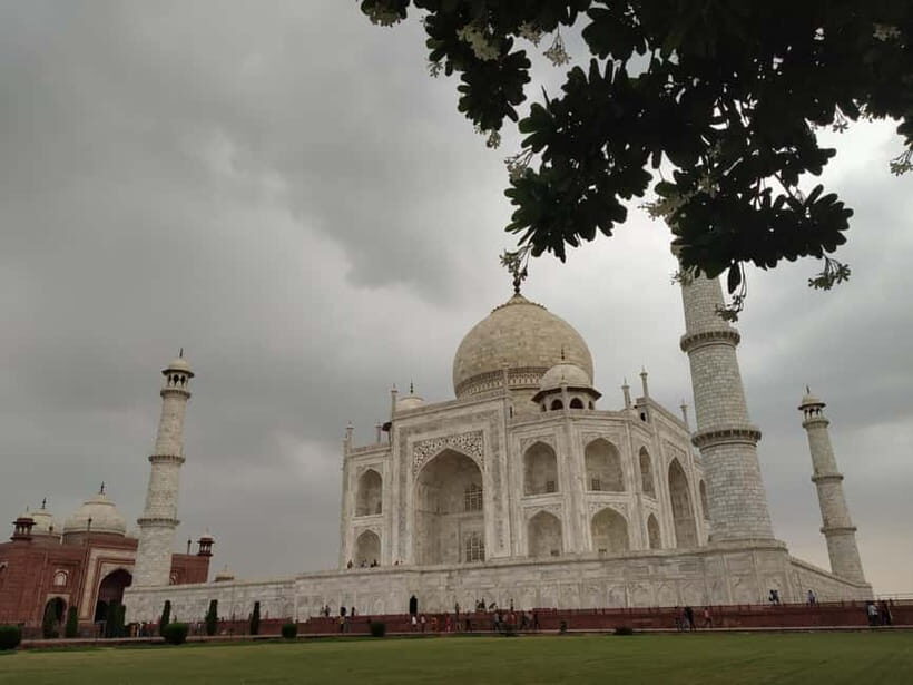 Agra: Taj Mahal and Mausoleum Guided Tour with Skip-the-Line - FAQ
