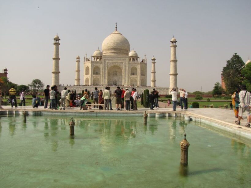 Agra: Taj Mahal Jump the Queue Entrance Ticket - Why This Tour Might Be Worth It