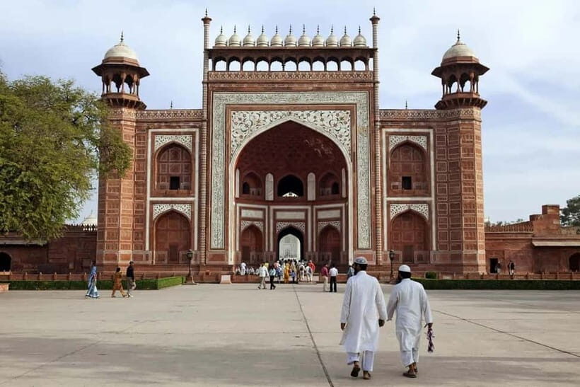 Agra: Taj Mahal Skip-the-Line & Guided Private 3 Hours Tour - Key Points