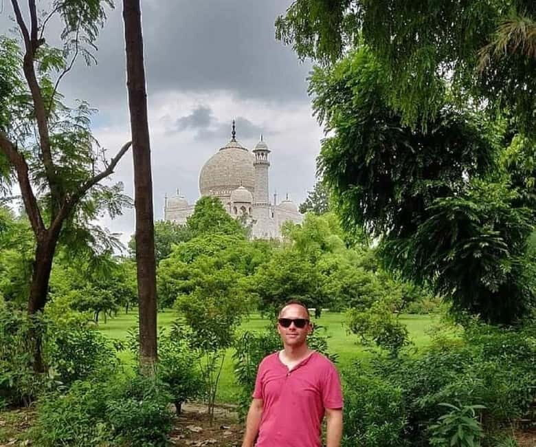 Agra: Taj Mahal Skip-the-Line & Guided Private 3 Hours Tour - Exploring the Itinerary in Detail