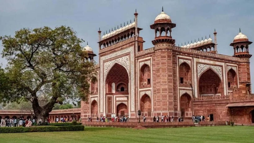 Agra: Taj Mahal Skip-the-Line & Guided Private 3 Hours Tour - The Practicalities