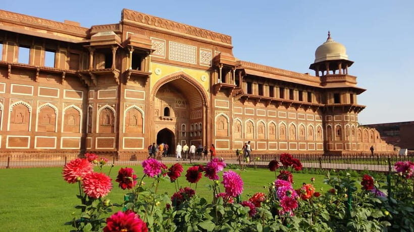 Agra: Taj Mahal Skip-the-line Guided tour with Transfer - Who Should Consider This Tour?