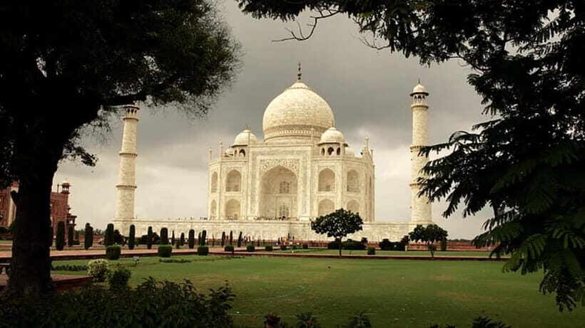 Agra: Taj Mahal Skip-the-Line Tour Fast Entry Ticket - Introduction: Why This Tour Could Be Your Taj Mahal Game-Changer