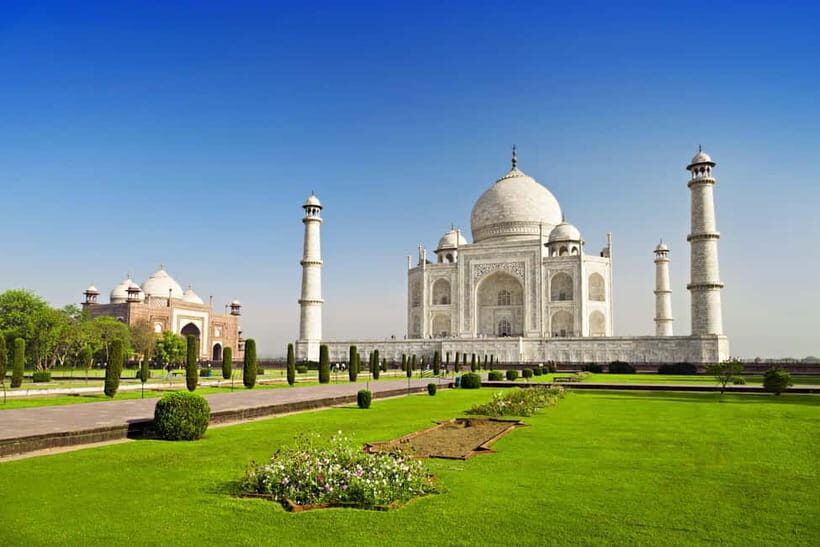 Agra Taj mahal tour with Yoga Meditation Same day - Key Points