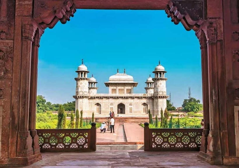 Agra: Tour Guide in Agra full-day - 8 Hours - Who Should Consider This Tour?