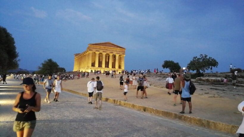 Agrigento: Skip-the-Line Valley of the Temples Night Tour - A Closer Look at the Experience