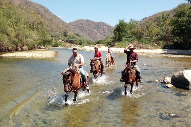 Aguas Termales a Caballo - An Authentic Ride to Hot Springs Outside Puerto Escondido