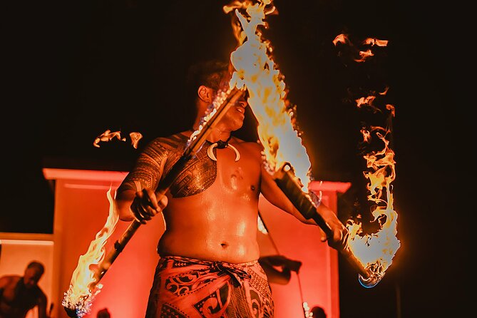 Ahi Uila Fire Show and Dinner on Kauai - A Closer Look at the Experience