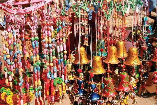 Ahmedabad's Colorful Manek Chowk Bazaar - FAQ