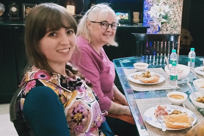 AI Tour - Cook, Talk, Dine & more with locals at their Delhi Home - What to Expect During the Tour