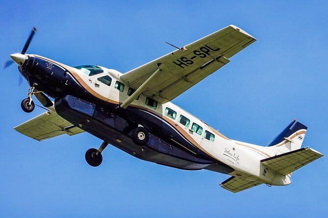 Airplane Transfer between Ratmalana Airport (RML) and Weerawila Airport (WRZ) - FAQs