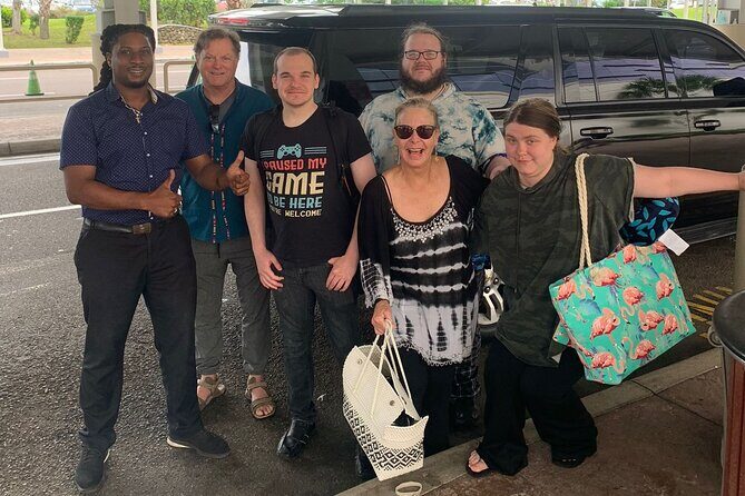 Airport-Atlantis Paradise Island Private Roundtrip Transportation - Why This Service Stands Out