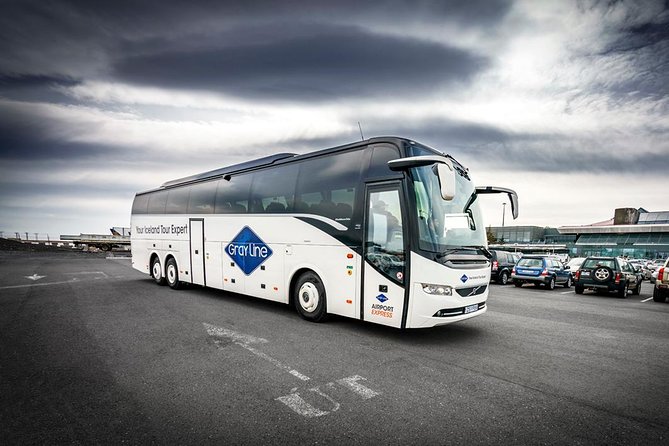 Airport Express Shared Arrival Transfer From Keflavik Airport to Reykjavik City - Customer Reviews and Experiences