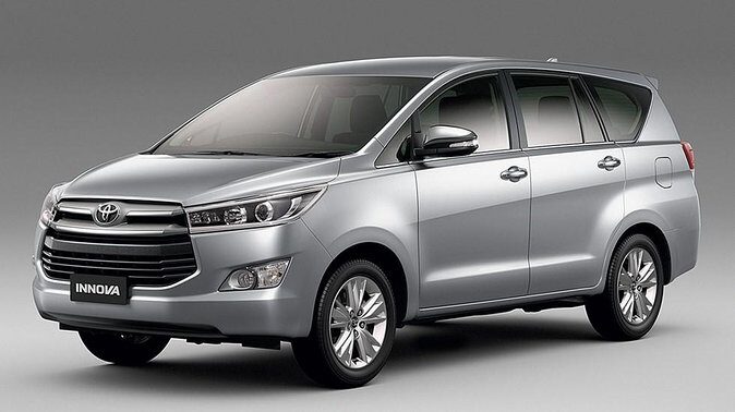 Airport Pick up (From Da Nang Airport to Hotel in Hoi An) 7 Seat Car - Who Should Consider This Service?