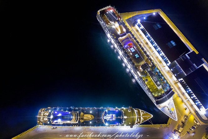 Airport pick up taxi to Piraeus port - Key Points