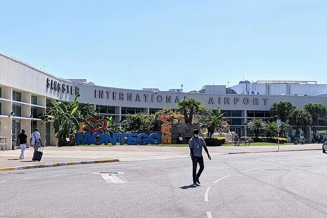 Airport Pickup and Drop-Off in Montego Bay only - Key Points