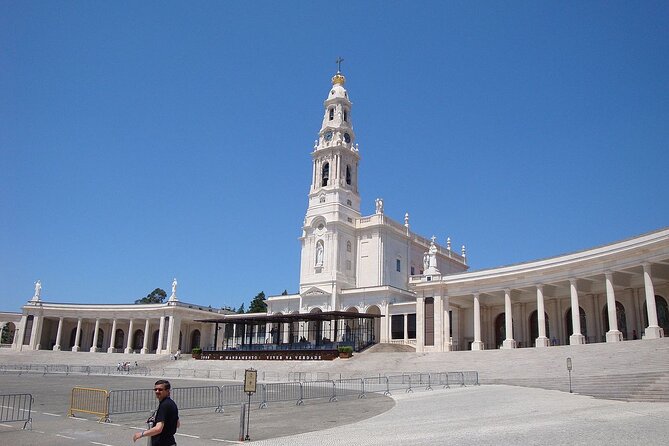 Airport Private Transfer to Fátima | Tomar | Nazaré - Accessibility and Luggage Policy